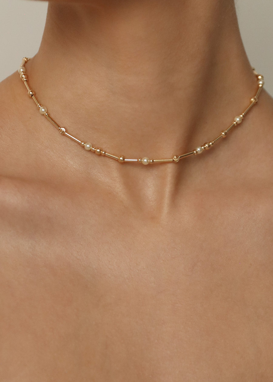 PEARL DETAILS BEADED NECKLACE – Viviana D'Ontañón
